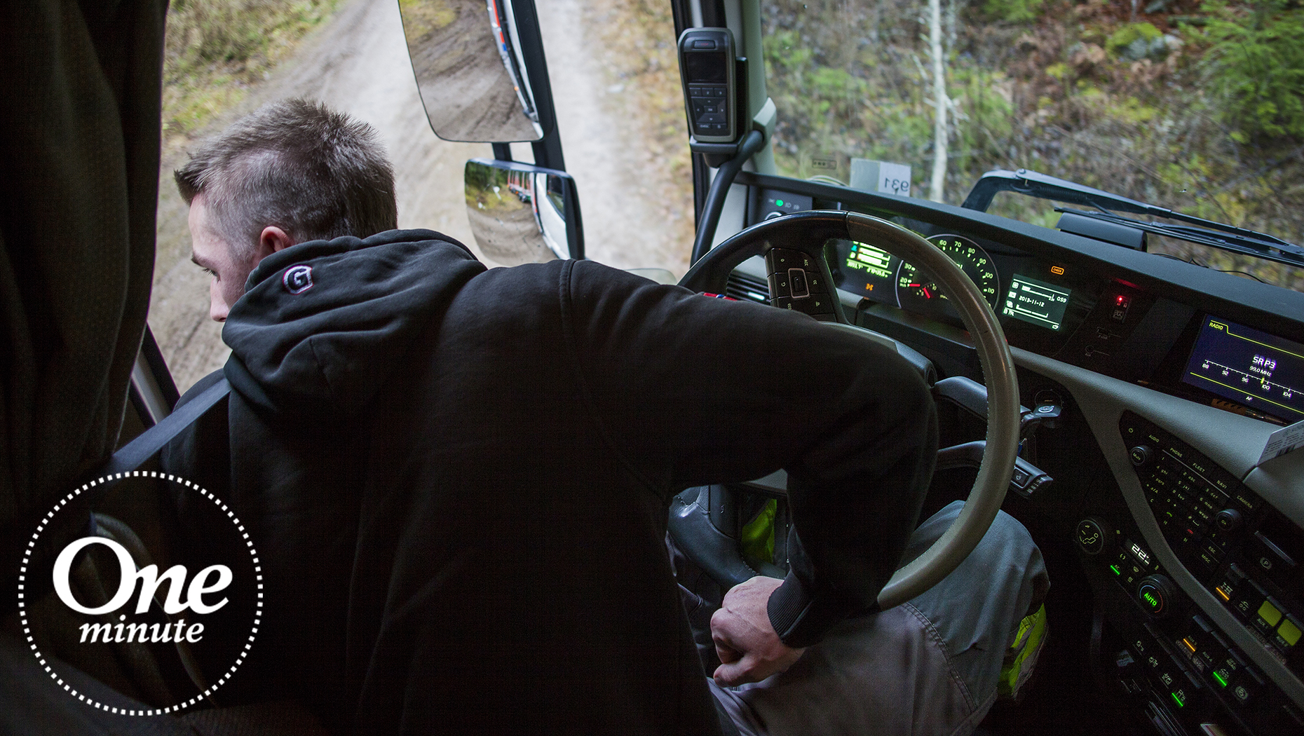 One Minute – Volvo Dynamic Steering | Volvo Trucks Magazine